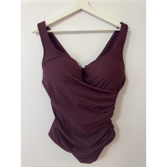 Miraclesuit | Swim | Miraclesuit Womens One Piece Swimsuit Escape ...